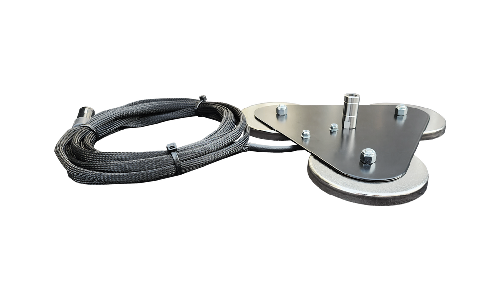 Triangle Magnetic Mount w/ Power outlet– buggywhip